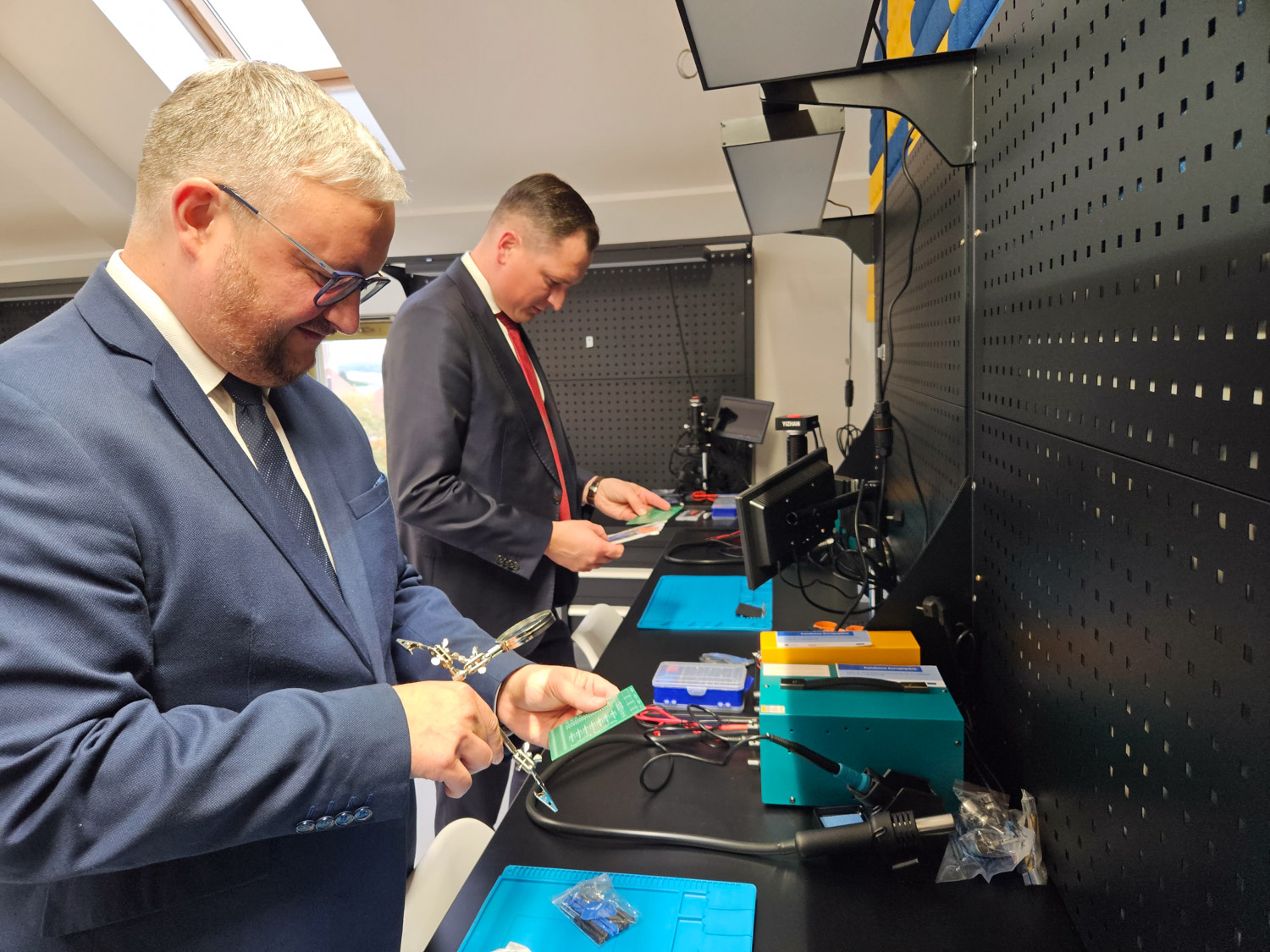 Uroczyste otwarcie FabLab Chrzanów - Małopolska Agencja Rozwoju ...